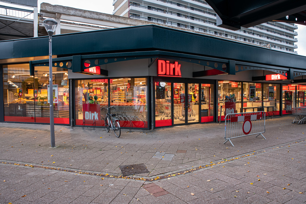 Dirk supermarkt Hoogvliet, Binnenban 265